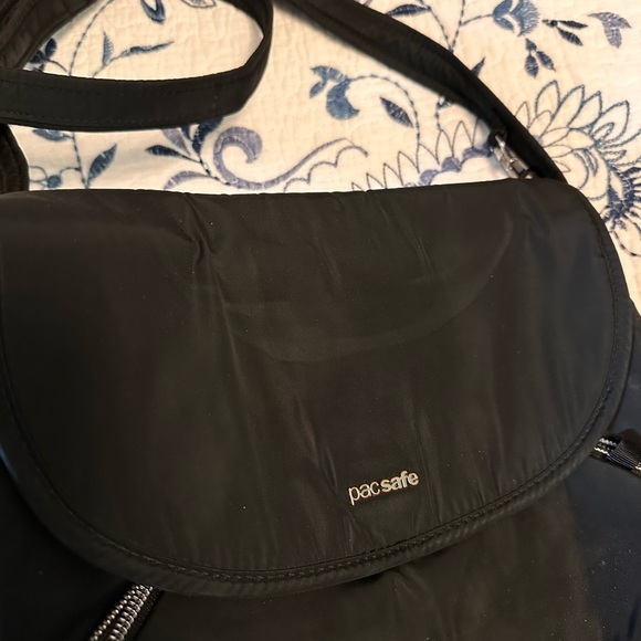 Pacsafe | Bags | Pac Safe Stylesafe Crossbody Bag | Poshmark